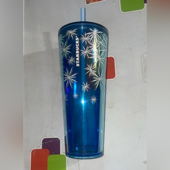 Starbucks | Kitchen | Nwt Starbucks Venti Cold Cup Metallic ...
